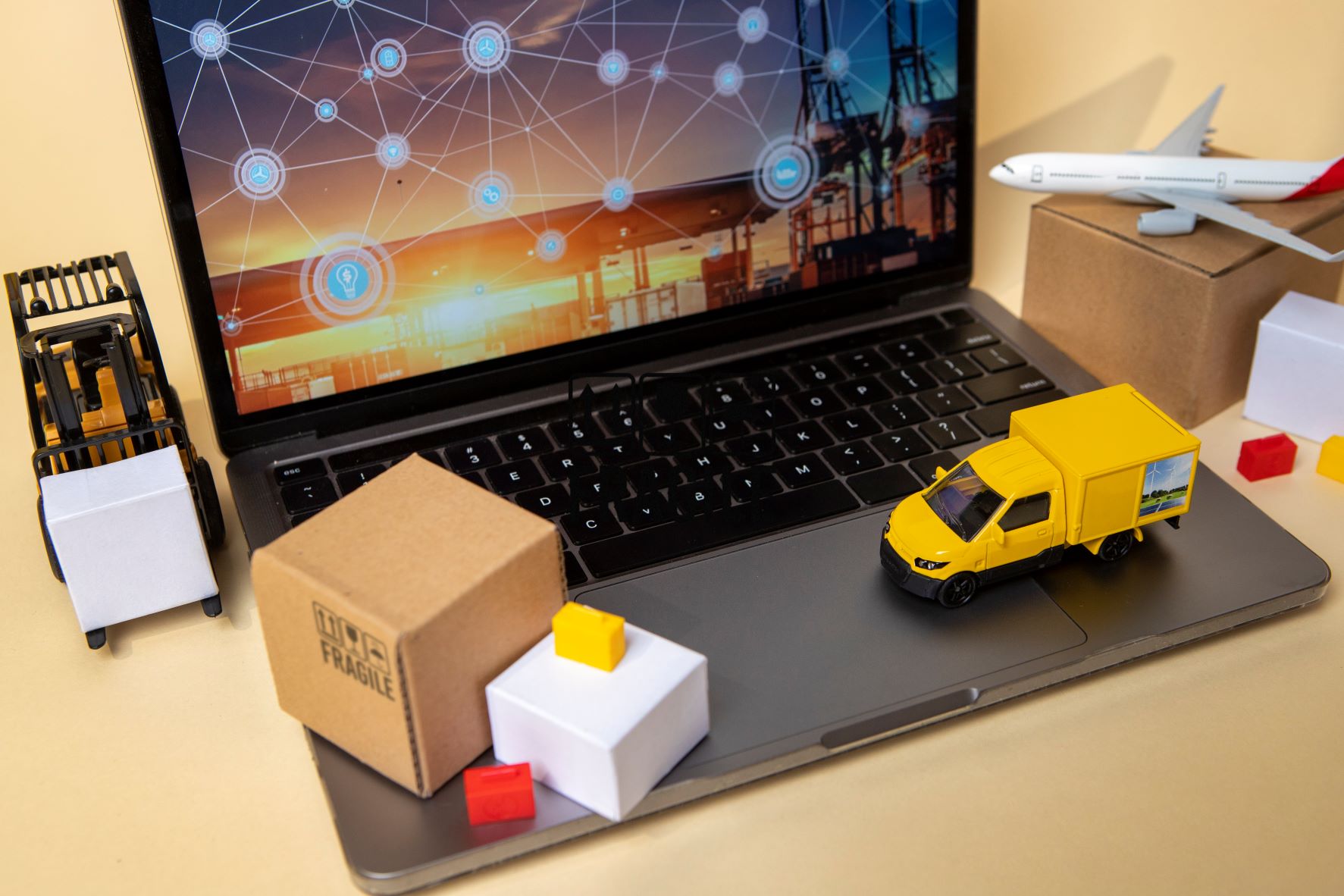 LOGISTICA | Instituto Ecuatoriano de Capacitación